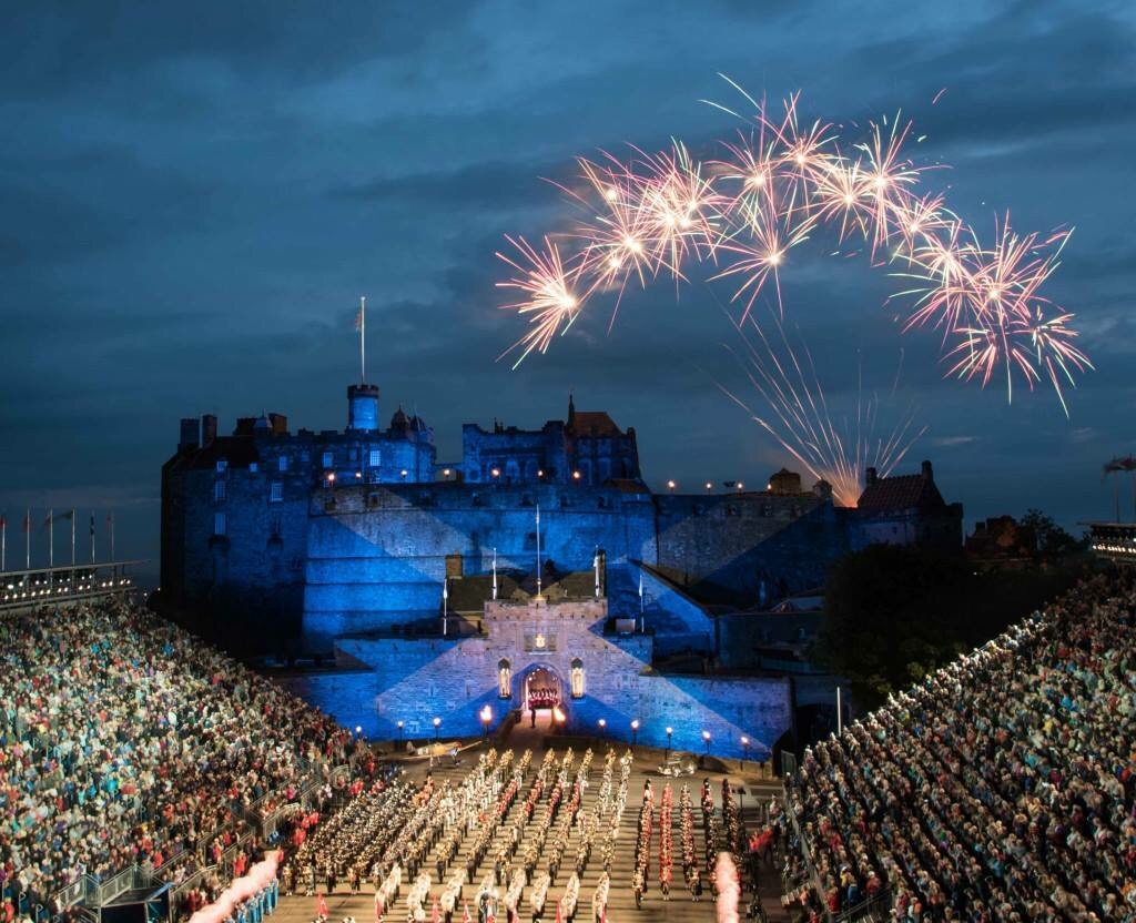 Swinging kilts and flying saltires for St Andrew’s Day in Scotland ...